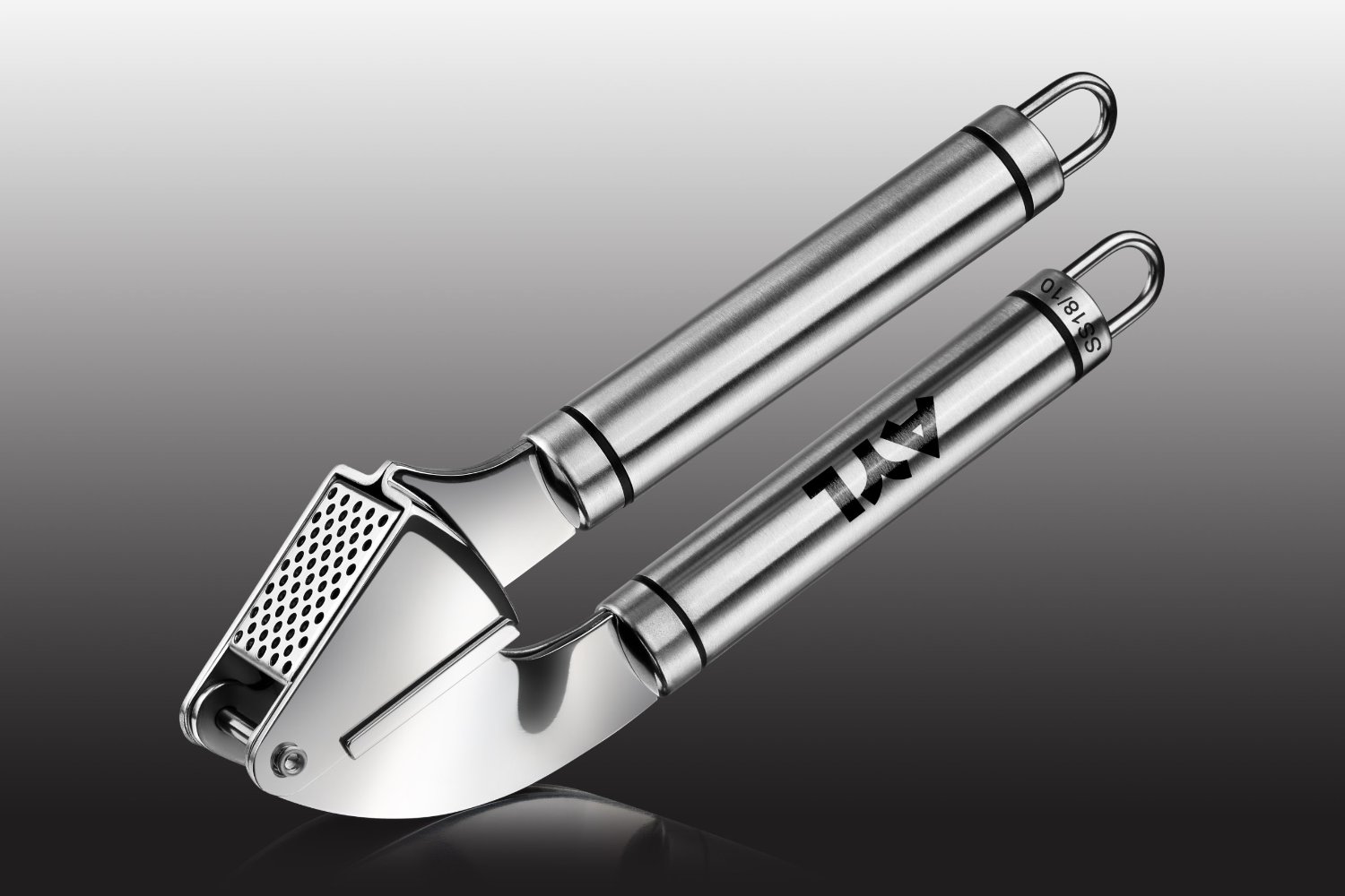 5 Best Stainless Steel Garlic Press - Add hassle free fresh garlic to ...