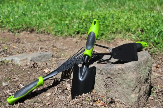 5 Best Garden Hand Tool Set - Make your gardening experience perfect ...